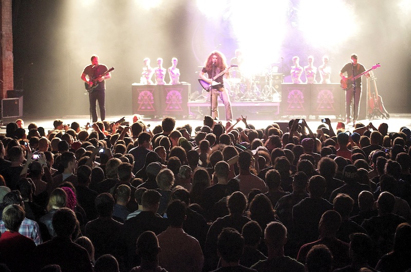 revved up crowd - LIB Magazine